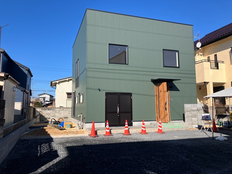 スタッフブログ｜【現場レポート】水戸市｜M様邸 ZERO-CUBE STEPFLOOR カスタムプラン外構工事が進んでいます🎵｜株式会社アカラ